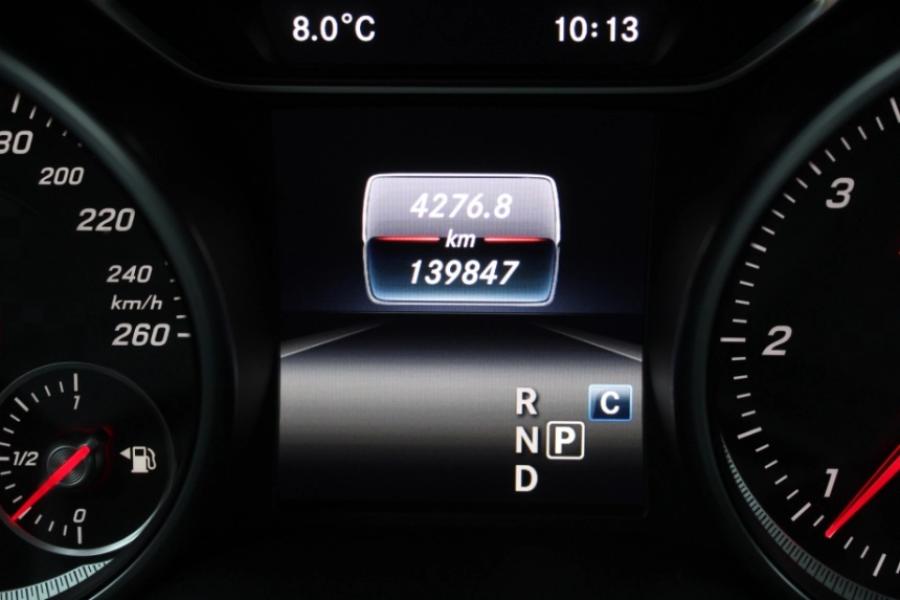 Melns Mercedes-Benz A 180 2018 Rīga, ar dzinēja tilpumu 1.50 L un nobraukumu 140 tūkst. km par 13899 €, foto 16 vietnē AUTOMOTO.COM.LV