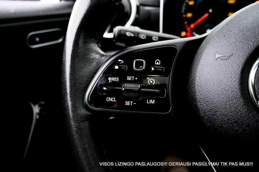 Black Mercedes-Benz A 180 2018 in Kretinga, with an engine capacity of 1.46 L and mileage of 179 thousand km for 14299 €, photo 33 on AUTOMOTO.COM.LV