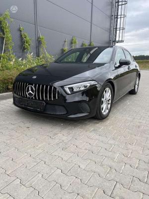 Black Mercedes-Benz A 180 2018 in Vilnius, with an engine capacity of 1.46 L and mileage of 164 thousand km for 13800 €, photo  on AUTOMOTO.COM.LV