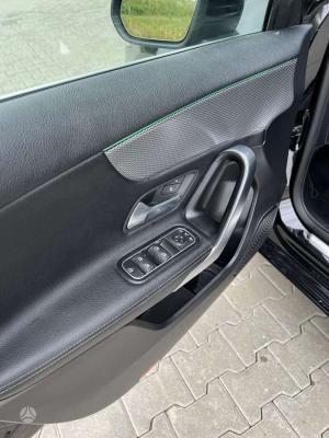 Black Mercedes-Benz A 180 2018 in Vilnius, with an engine capacity of 1.46 L and mileage of 164 thousand km for 13800 €, photo 13 on AUTOMOTO.COM.LV