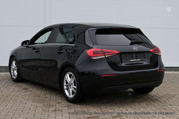 Black Mercedes-Benz A 180 2018 in Kretinga, with an engine capacity of 1.46 L and mileage of 179 thousand km for 14299 €, photo 9 on AUTOMOTO.COM.LV