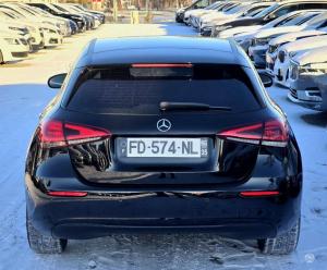 Black Mercedes-Benz A 180 2019 in Taurage, with an engine capacity of 1.50 L and mileage of 230 thousand km for 15000 €, photo 9 on AUTOMOTO.COM.LV