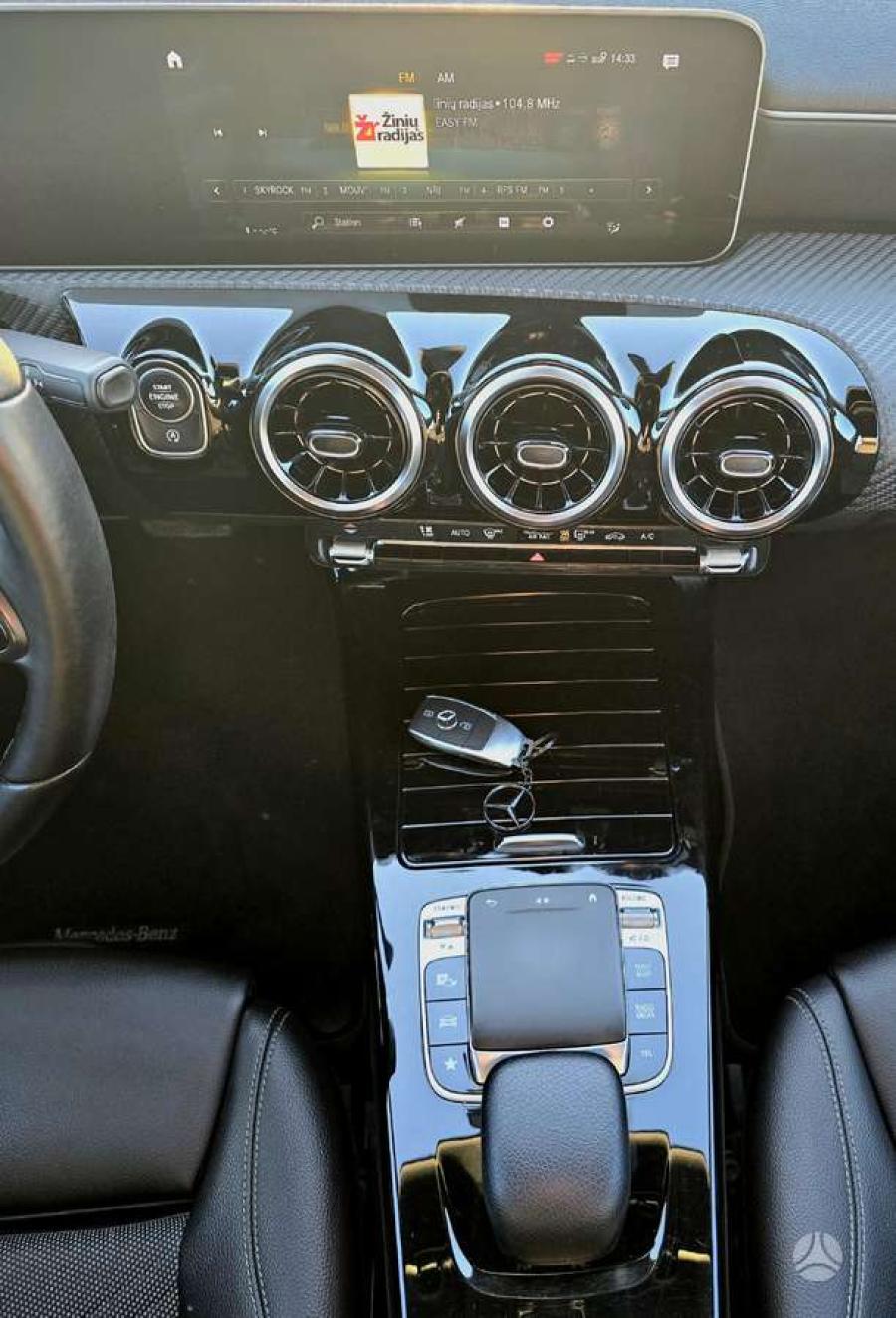 Black Mercedes-Benz A 180 2019 in Taurage, with an engine capacity of 1.50 L and mileage of 230 thousand km for 15000 €, photo 17 on AUTOMOTO.COM.LV