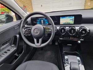 Melns Mercedes-Benz A 180 2019 Kelmė, ar dzinēja tilpumu 1.33 L un nobraukumu 84 tūkst. km par 12999 €, foto 7 vietnē AUTOMOTO.COM.LV