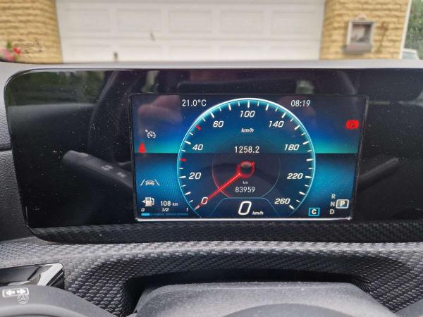 Melns Mercedes-Benz A 180 2019 Kelmė, ar dzinēja tilpumu 1.33 L un nobraukumu 84 tūkst. km par 12999 €, foto 9 vietnē AUTOMOTO.COM.LV