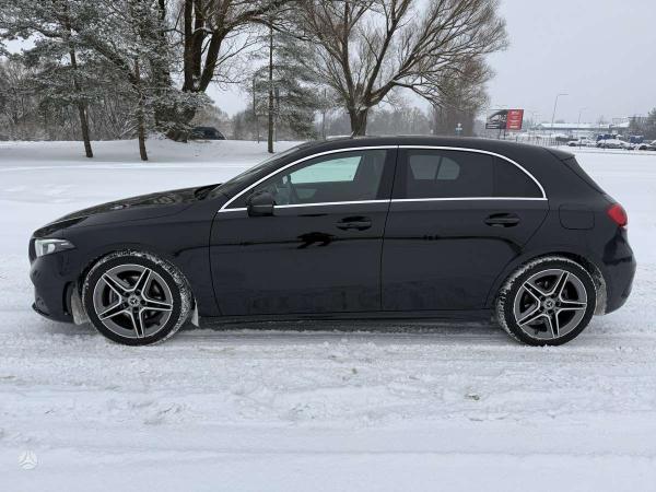 Melns Mercedes-Benz A 180 2020 Tauragė, ar dzinēja tilpumu 1.46 L un nobraukumu 211 tūkst. km par 15900 €, foto 4 vietnē AUTOMOTO.COM.LV