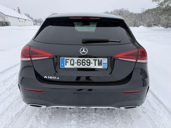 Melns Mercedes-Benz A 180 2020 Tauragė, ar dzinēja tilpumu 1.46 L un nobraukumu 211 tūkst. km par 15900 €, foto 6 vietnē AUTOMOTO.COM.LV