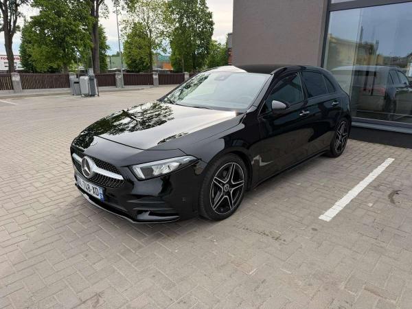 Melns Mercedes-Benz A 180 2021 Tauragė, ar dzinēja tilpumu 1.33 L un nobraukumu 32 tūkst. km par 18700 €, foto 2 vietnē AUTOMOTO.COM.LV