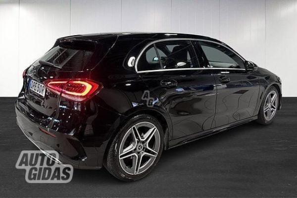Melns Mercedes-Benz A 180 2023 Kauņa, ar dzinēja tilpumu 0.00 L un nobraukumu 51 tūkst. km par 29307 €, foto 4 vietnē AUTOMOTO.COM.LV