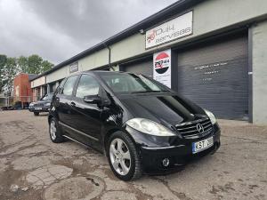 Melns Mercedes-Benz A 180 2004 Marijampole, ar dzinēja tilpumu 1.99 L un nobraukumu 295 tūkst. km par 1700 €, foto 11 vietnē AUTOMOTO.COM.LV