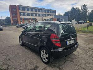Melns Mercedes-Benz A 180 2004 Marijampole, ar dzinēja tilpumu 1.99 L un nobraukumu 295 tūkst. km par 1700 €, foto 13 vietnē AUTOMOTO.COM.LV