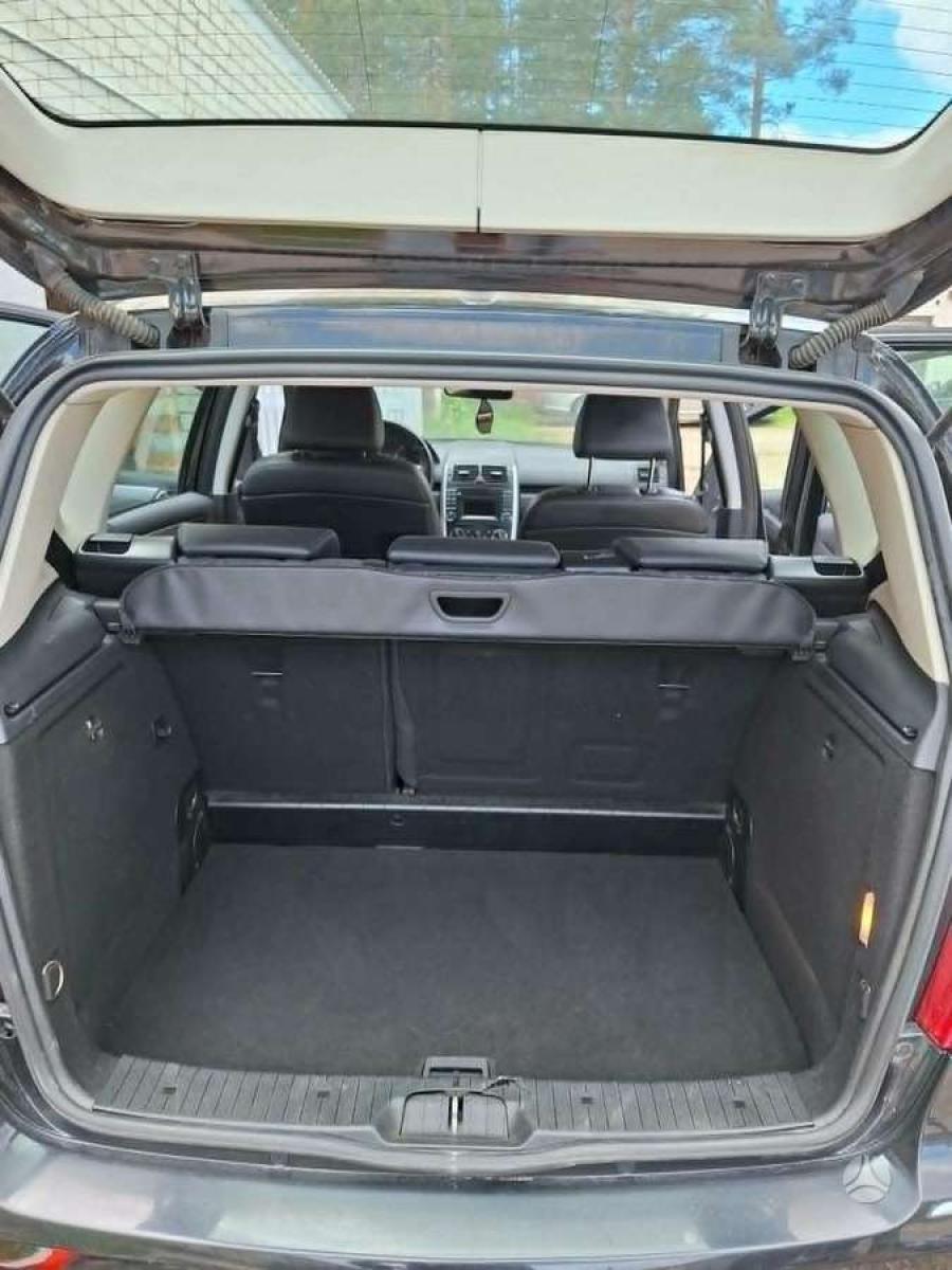 Melns Mercedes-Benz A 180 2009 Varėna, ar dzinēja tilpumu 1.99 L un nobraukumu 330 tūkst. km par 1999 €, foto 12 vietnē AUTOMOTO.COM.LV