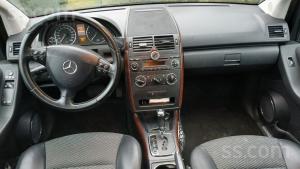Melns Mercedes-Benz A 180 2010 Rīga, ar dzinēja tilpumu 2.00 L un nobraukumu 207 tūkst. km par 4150 €, foto 5 vietnē AUTOMOTO.COM.LV
