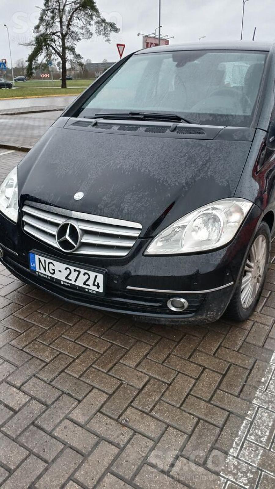 Melns Mercedes-Benz A 180 2010 Rīga, ar dzinēja tilpumu 2.00 L un nobraukumu 207 tūkst. km par 4150 €, foto 7 vietnē AUTOMOTO.COM.LV