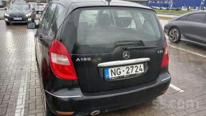 Melns Mercedes-Benz A 180 2010 Rīga, ar dzinēja tilpumu 2.00 L un nobraukumu 207 tūkst. km par 4150 €, foto 8 vietnē AUTOMOTO.COM.LV