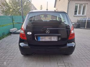 Melns Mercedes-Benz A 180 2010 Vilkaviškis, ar dzinēja tilpumu 2.00 L un nobraukumu 303 tūkst. km par 2800 €, foto 7 vietnē AUTOMOTO.COM.LV