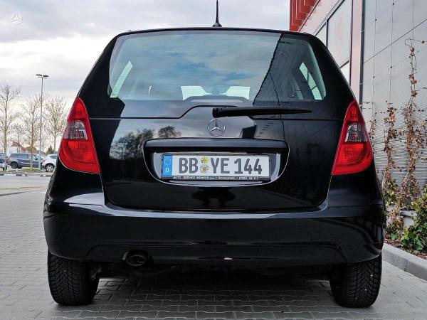Melns Mercedes-Benz A 180 2011 Klaipėda, ar dzinēja tilpumu 2.00 L un nobraukumu 162 tūkst. km par 3999 €, foto 8 vietnē AUTOMOTO.COM.LV