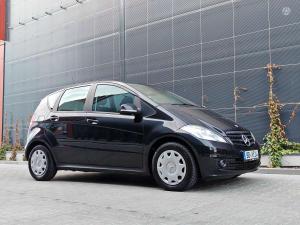 Melns Mercedes-Benz A 180 2011 Klaipėda, ar dzinēja tilpumu 2.00 L un nobraukumu 162 tūkst. km par 3999 €, foto 12 vietnē AUTOMOTO.COM.LV