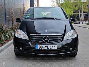 Melns Mercedes-Benz A 180 2011 Klaipėda, ar dzinēja tilpumu 2.00 L un nobraukumu 162 tūkst. km par 3999 €, foto 16 vietnē AUTOMOTO.COM.LV