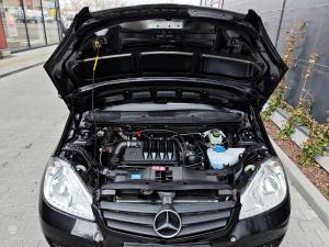 Melns Mercedes-Benz A 180 2011 Klaipėda, ar dzinēja tilpumu 2.00 L un nobraukumu 162 tūkst. km par 3999 €, foto 19 vietnē AUTOMOTO.COM.LV