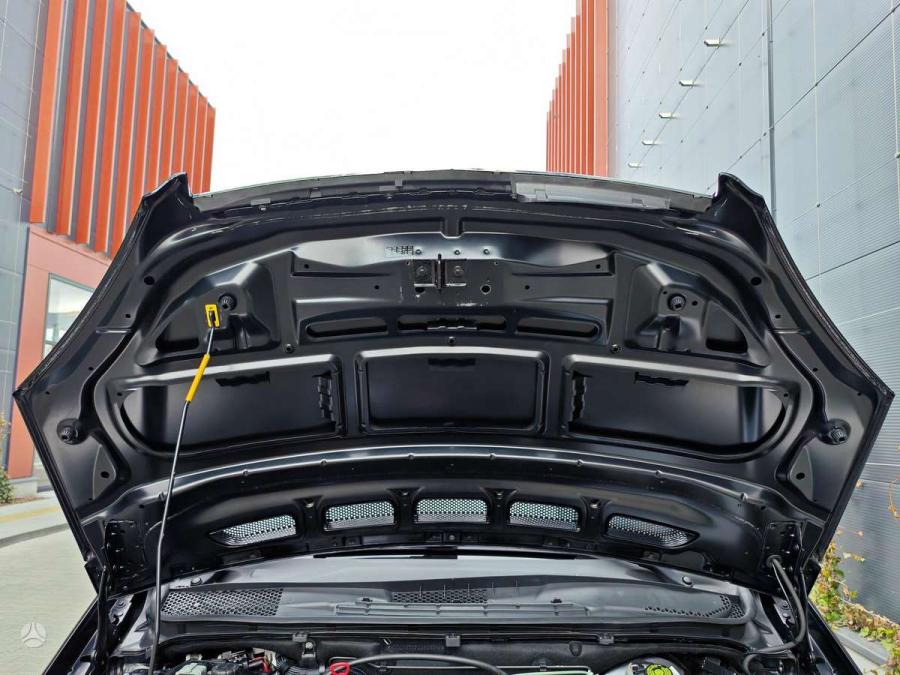 Melns Mercedes-Benz A 180 2011 Klaipėda, ar dzinēja tilpumu 2.00 L un nobraukumu 162 tūkst. km par 3999 €, foto 20 vietnē AUTOMOTO.COM.LV