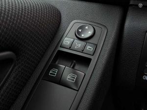 Melns Mercedes-Benz A 180 2011 Klaipėda, ar dzinēja tilpumu 2.00 L un nobraukumu 162 tūkst. km par 3999 €, foto 41 vietnē AUTOMOTO.COM.LV