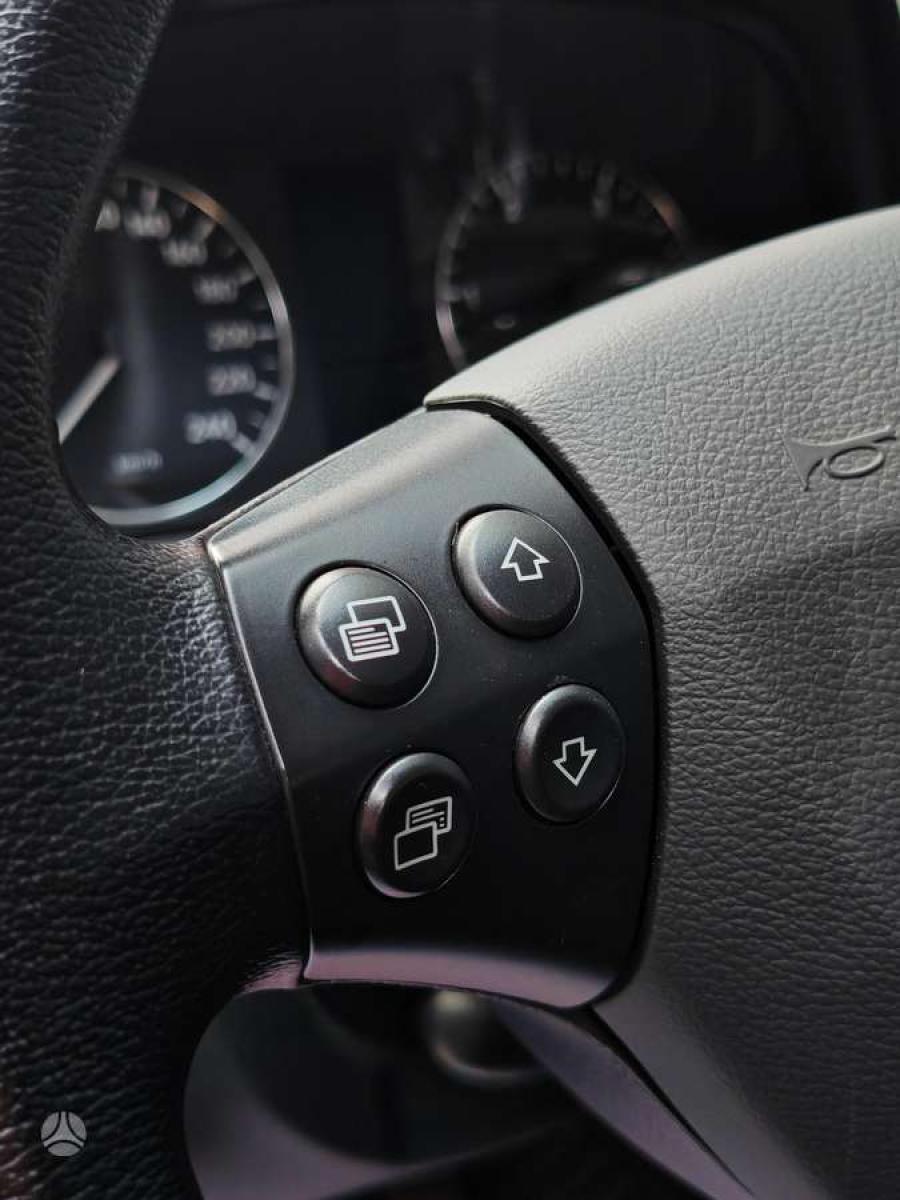 Melns Mercedes-Benz A 180 2011 Klaipėda, ar dzinēja tilpumu 2.00 L un nobraukumu 162 tūkst. km par 3999 €, foto 48 vietnē AUTOMOTO.COM.LV
