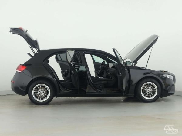 Black Mercedes-Benz A 180 2019 in Kaunas, with an engine capacity of 1.30 L and mileage of 83 thousand km for 23636 €, photo 8 on AUTOMOTO.COM.LV