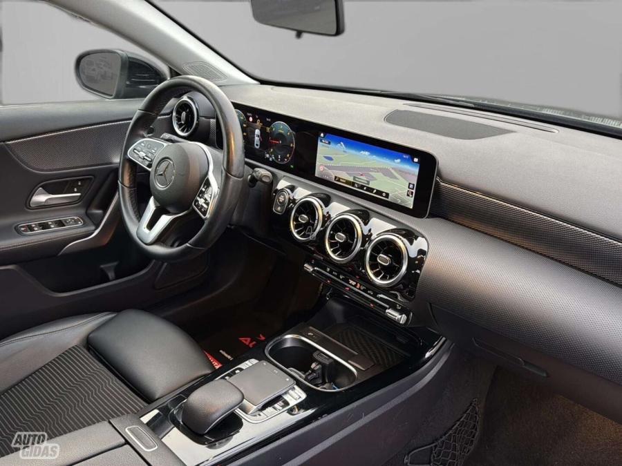 Black Mercedes-Benz A 180 2019 in Kaunas, with an engine capacity of 1.50 L and mileage of 89 thousand km for 24458 €, photo 12 on AUTOMOTO.COM.LV