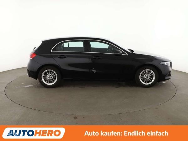 Melns Mercedes-Benz A 180 2019 Kauņa, ar dzinēja tilpumu 1.30 L un nobraukumu 93 tūkst. km par 22693 €, foto 7 vietnē AUTOMOTO.COM.LV