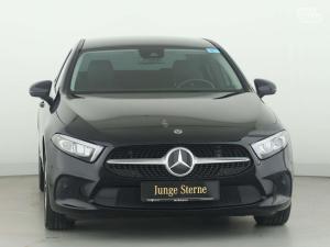 Melns Mercedes-Benz A 180 2020 Kauņa, ar dzinēja tilpumu 1.30 L un nobraukumu 70 tūkst. km par 24306 €, foto 3 vietnē AUTOMOTO.COM.LV