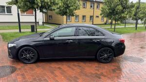 Black Mercedes-Benz A 180 2021 in Plunge, with an engine capacity of 1.95 L and mileage of 142 thousand km for 20500 €, photo 4 on AUTOMOTO.COM.LV