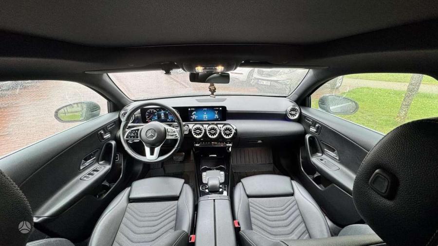 Black Mercedes-Benz A 180 2021 in Plunge, with an engine capacity of 1.95 L and mileage of 142 thousand km for 20500 €, photo 5 on AUTOMOTO.COM.LV
