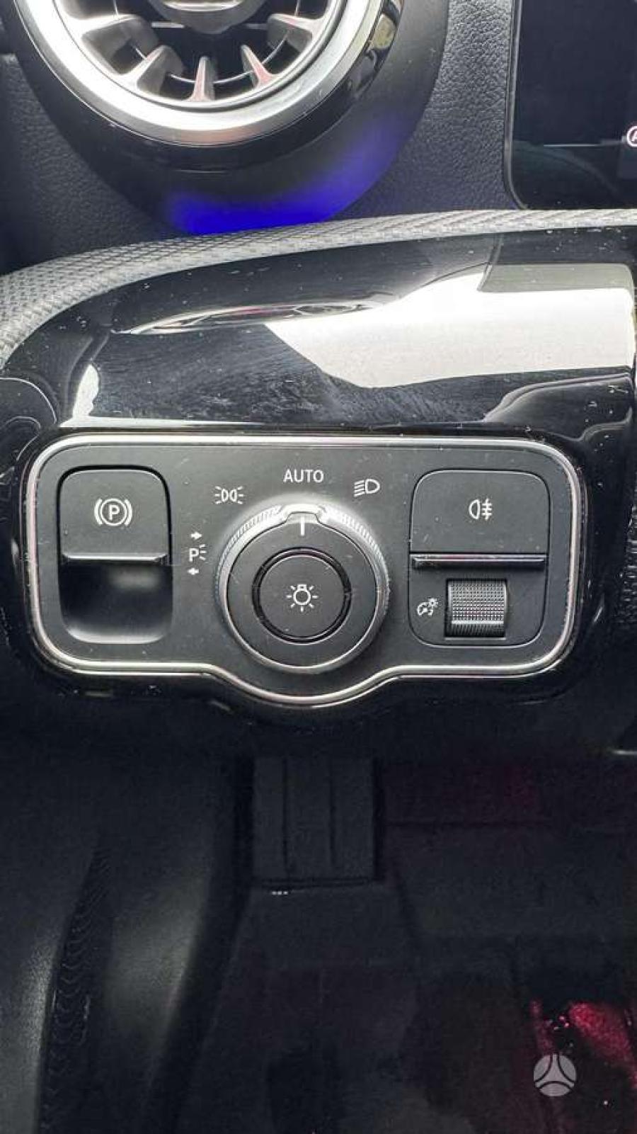 Black Mercedes-Benz A 180 2021 in Plunge, with an engine capacity of 1.95 L and mileage of 142 thousand km for 20500 €, photo 11 on AUTOMOTO.COM.LV