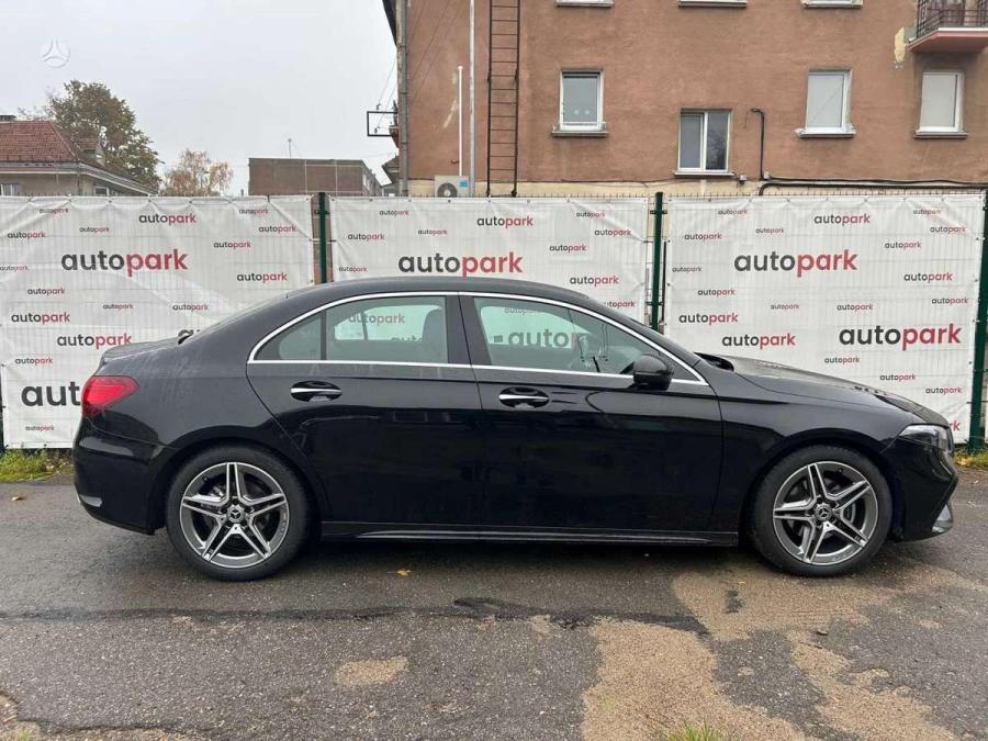 Black Mercedes-Benz A 180 2024 in Klaipeda, with an engine capacity of 1.33 L and mileage of 18 thousand km for 28500 €, photo 4 on AUTOMOTO.COM.LV