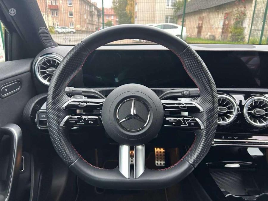 Black Mercedes-Benz A 180 2024 in Klaipeda, with an engine capacity of 1.33 L and mileage of 18 thousand km for 28500 €, photo 11 on AUTOMOTO.COM.LV
