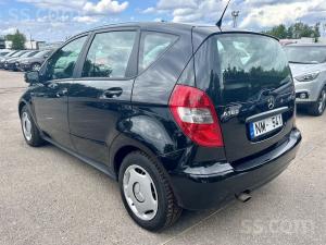 Melns Mercedes-Benz A 180 2008 Rīga, ar dzinēja tilpumu 2.00 L un nobraukumu 0 tūkst. km par 2990 €, foto 4 vietnē AUTOMOTO.COM.LV