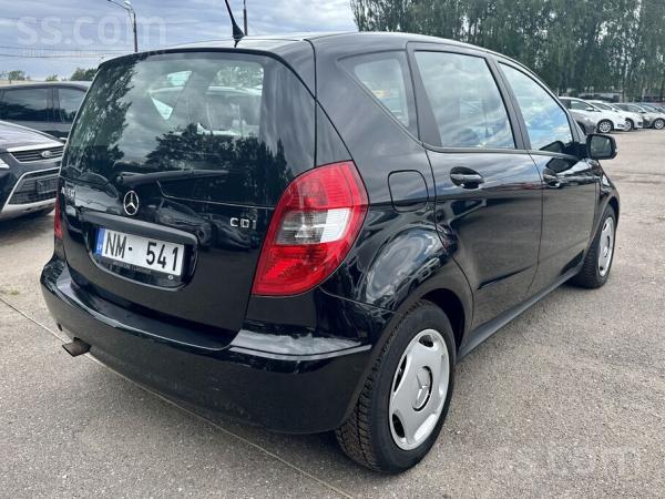 Melns Mercedes-Benz A 180 2008 Rīga, ar dzinēja tilpumu 2.00 L un nobraukumu 0 tūkst. km par 2990 €, foto 5 vietnē AUTOMOTO.COM.LV