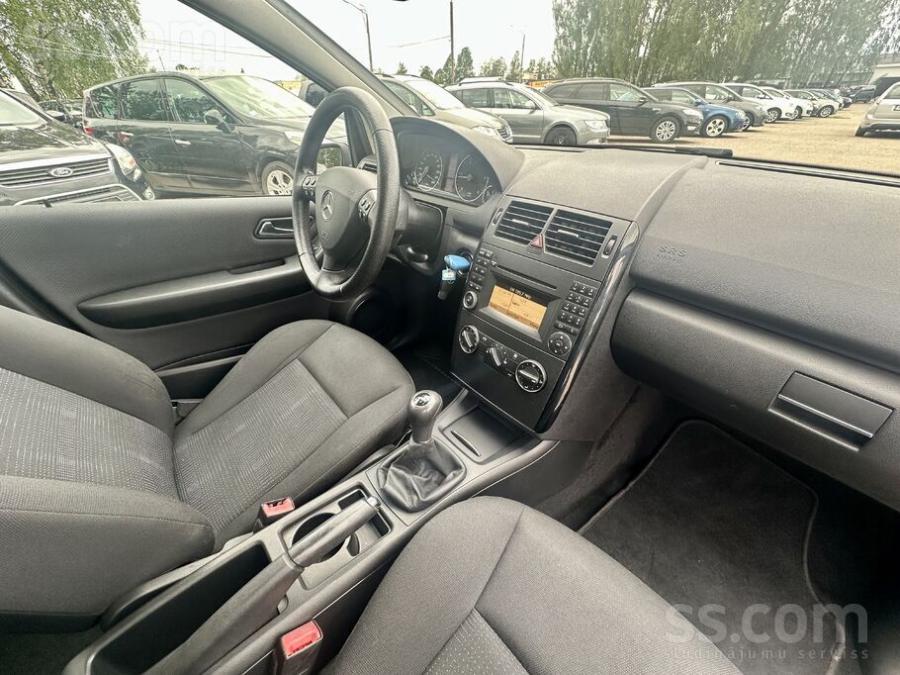 Melns Mercedes-Benz A 180 2008 Rīga, ar dzinēja tilpumu 2.00 L un nobraukumu 0 tūkst. km par 2990 €, foto 9 vietnē AUTOMOTO.COM.LV
