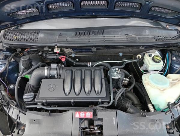 Zils Mercedes-Benz A 180 2004 Jelgava, ar dzinēja tilpumu 2.00 L un nobraukumu 399 tūkst. km par 1850 €, foto 2 vietnē AUTOMOTO.COM.LV