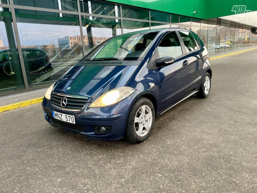 Blue Mercedes-Benz A 180 2005 in Vilnius, with an engine capacity of 2.00 L and mileage of 333 thousand km for 1950 €, photo 1 on AUTOMOTO.COM.LV