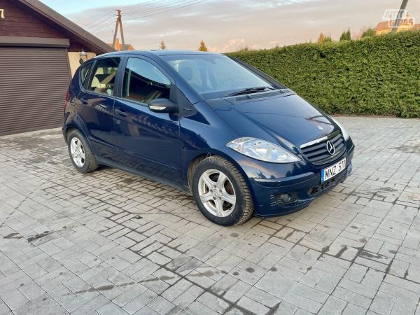 Zils Mercedes-Benz A 180 2005 Viļņa, ar dzinēja tilpumu 2.00 L un nobraukumu 333 tūkst. km par 1950 €, foto 3 vietnē AUTOMOTO.COM.LV