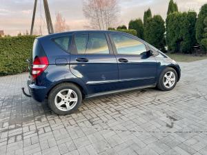 Blue Mercedes-Benz A 180 2005 in Vilnius, with an engine capacity of 2.00 L and mileage of 333 thousand km for 1950 €, photo 9 on AUTOMOTO.COM.LV