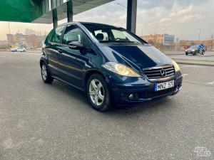 Blue Mercedes-Benz A 180 2005 in Vilnius, with an engine capacity of 2.00 L and mileage of 333 thousand km for 1750 €, photo 4 on AUTOMOTO.COM.LV