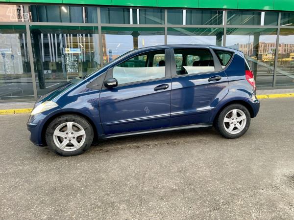 Blue Mercedes-Benz A 180 2005 in Vilnius, with an engine capacity of 2.00 L and mileage of 333 thousand km for 1750 €, photo 5 on AUTOMOTO.COM.LV