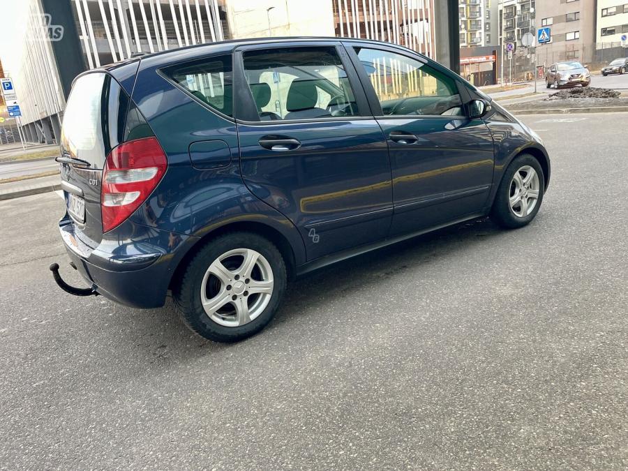 Blue Mercedes-Benz A 180 2005 in Vilnius, with an engine capacity of 2.00 L and mileage of 333 thousand km for 1750 €, photo 7 on AUTOMOTO.COM.LV