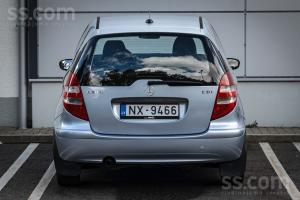 Zils Mercedes-Benz A 180 2007 Rīga, ar dzinēja tilpumu 2.00 L un nobraukumu 235 tūkst. km par 2950 €, foto 6 vietnē AUTOMOTO.COM.LV