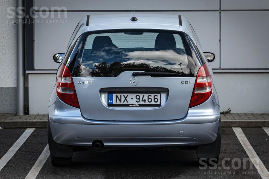 Zils Mercedes-Benz A 180 2007 Rīga, ar dzinēja tilpumu 2.00 L un nobraukumu 235 tūkst. km par 2950 €, foto 6 vietnē AUTOMOTO.COM.LV