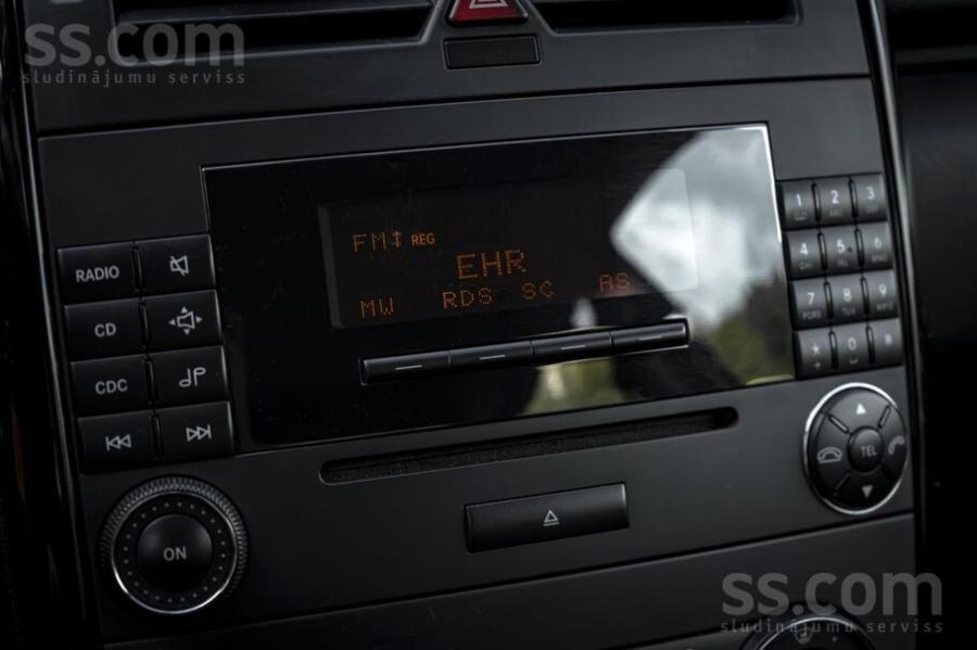 Zils Mercedes-Benz A 180 2007 Rīga, ar dzinēja tilpumu 2.00 L un nobraukumu 235 tūkst. km par 2950 €, foto 22 vietnē AUTOMOTO.COM.LV