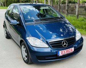 Zils Mercedes-Benz A 180 2008 Kauņa, ar dzinēja tilpumu 1.99 L un nobraukumu 200 tūkst. km par 2899 €, foto 4 vietnē AUTOMOTO.COM.LV